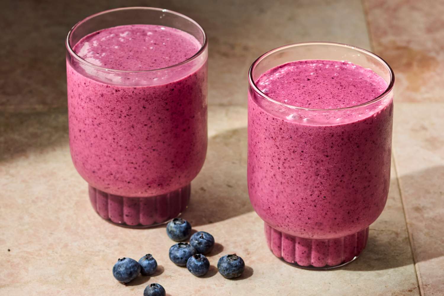 Raspberry & Blueberries Chia Seed Smoothie - Karma Clinic - Weight Loss ...